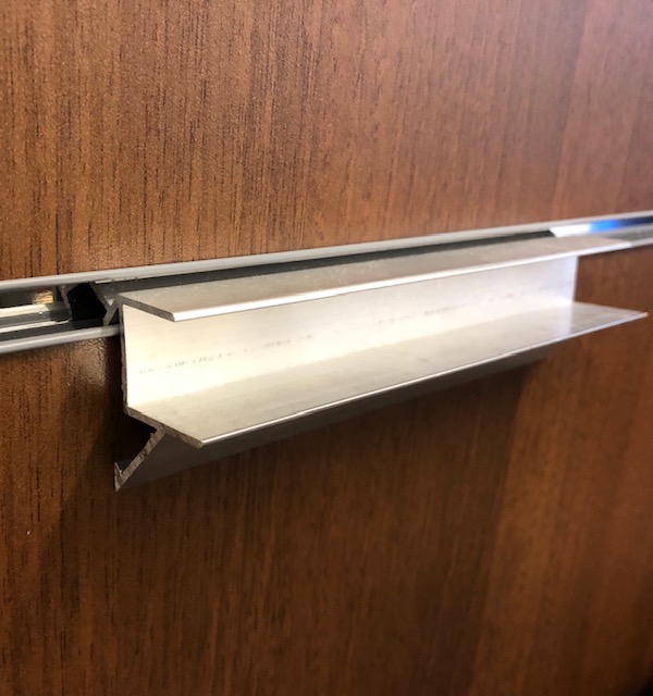 1200mm Aluminium | Metal Shelf Retainer | Holder